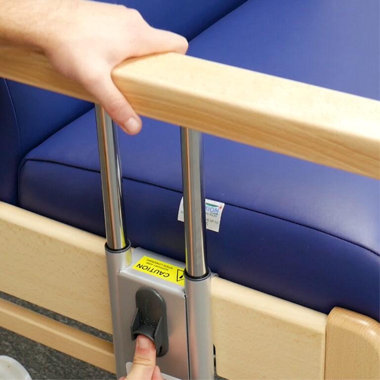 Bariatric Static Chair - Make An Enquiry - Medstrom